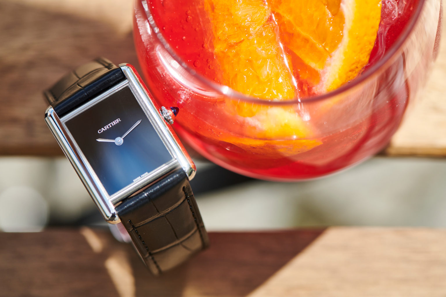 Recenzja: Cartier Tank Must Black [zdjęcia live, dostępność, cena ...