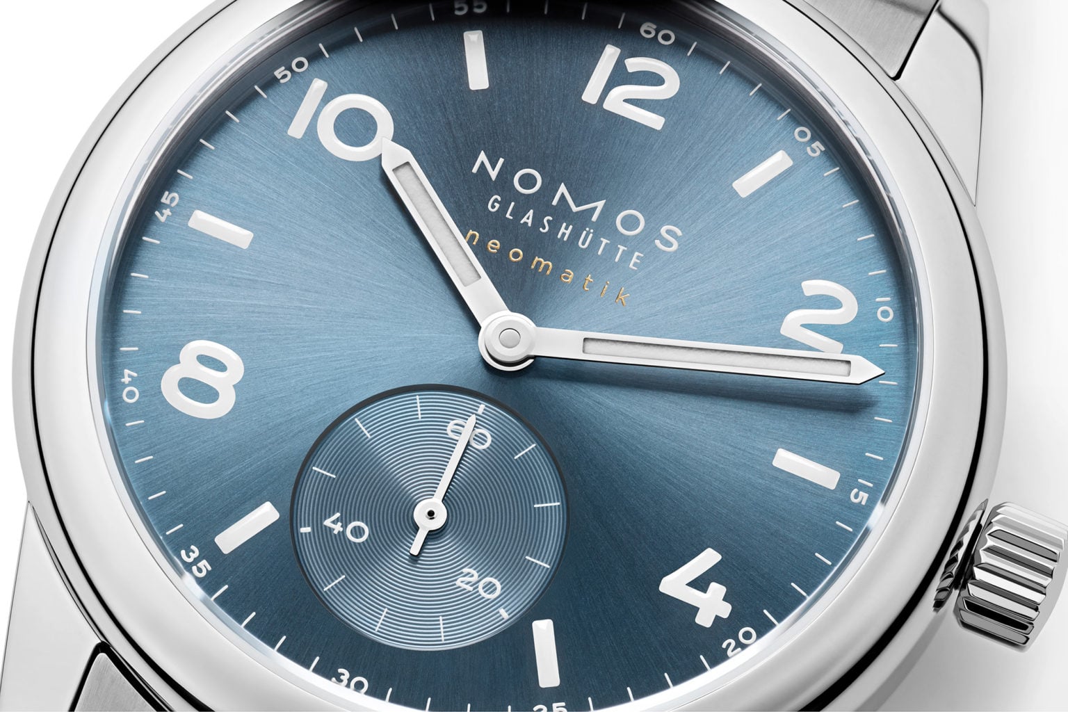Nomos Club Sport neomatik 37 mm [dostępność, cena] - CH24.PL