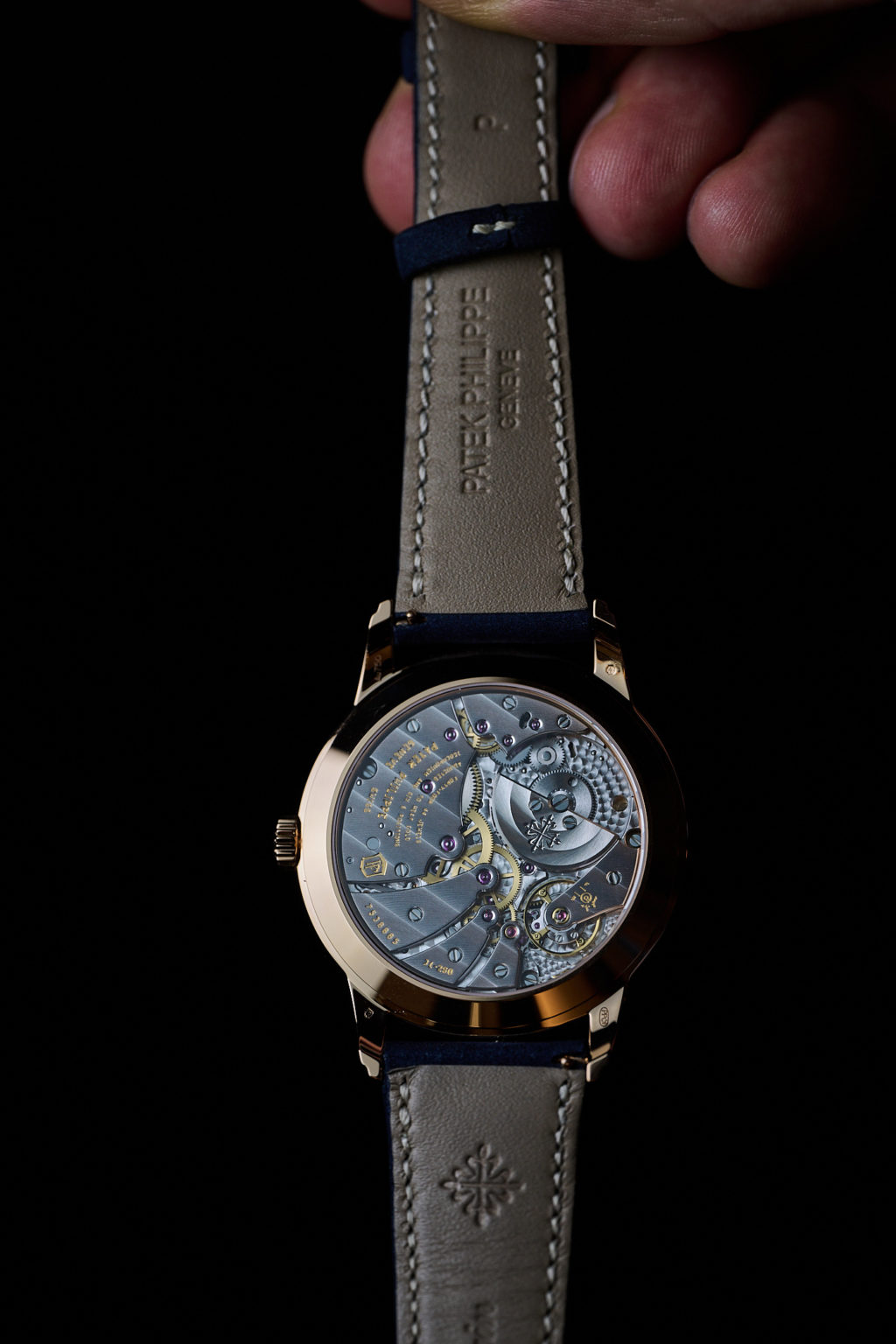 Patek Philippe Calatrava 24-Hour Travel Time 5224R - W&W 2023 [zdjęcia ...